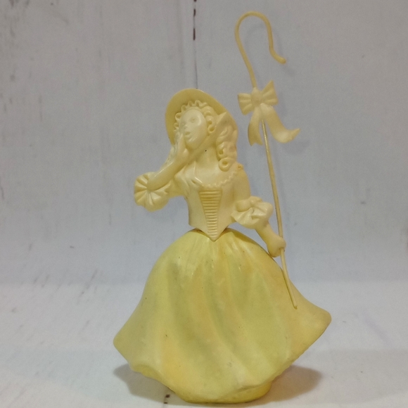 Avon | Accents | Avon Vintage Little Bo Peep Decanter | Poshmark